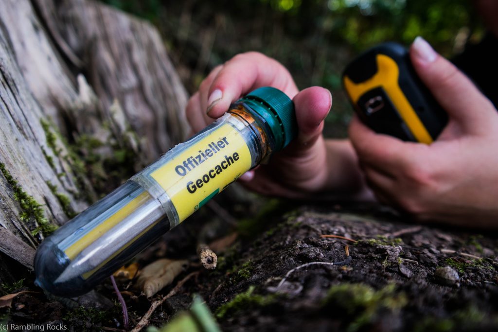 Geocaching - Eine Einführung in die digitale Schatzsuche - Rambling Rocks